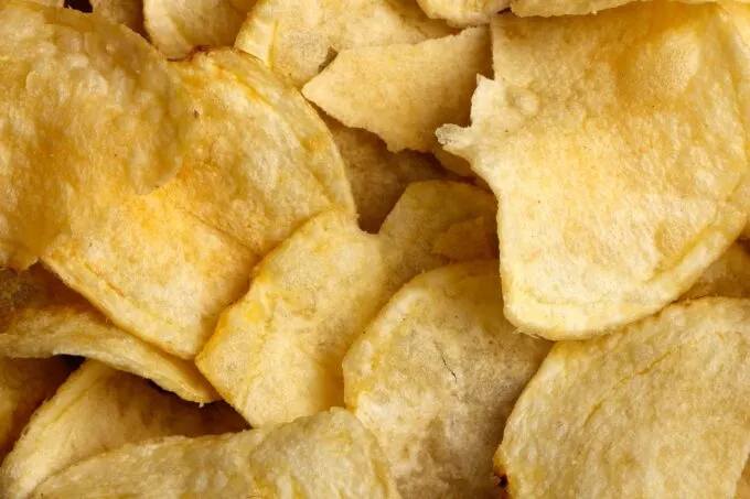 Почему вкус чипсов отличается по всему миру? В Lay’s и Pringles ...