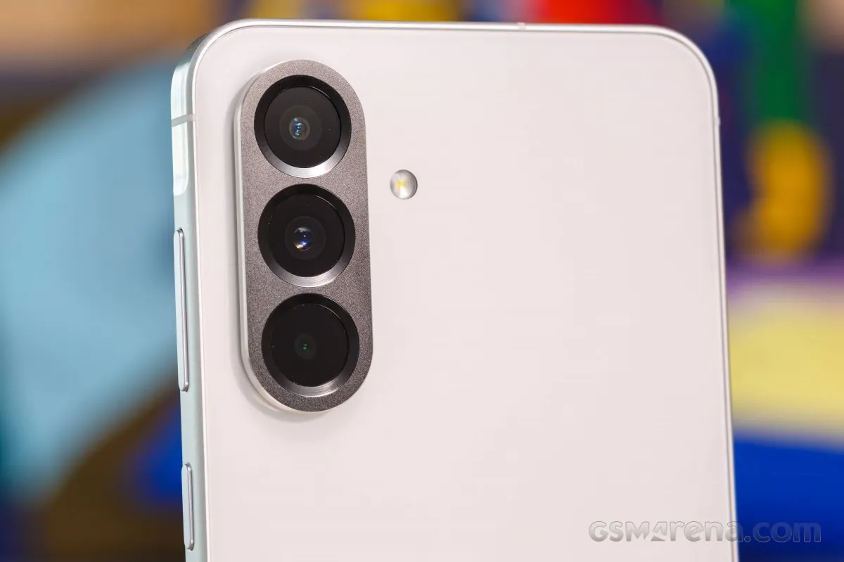 Samsung Galaxy A57 точно станет хитом. Прошлую модель радикально улучшили